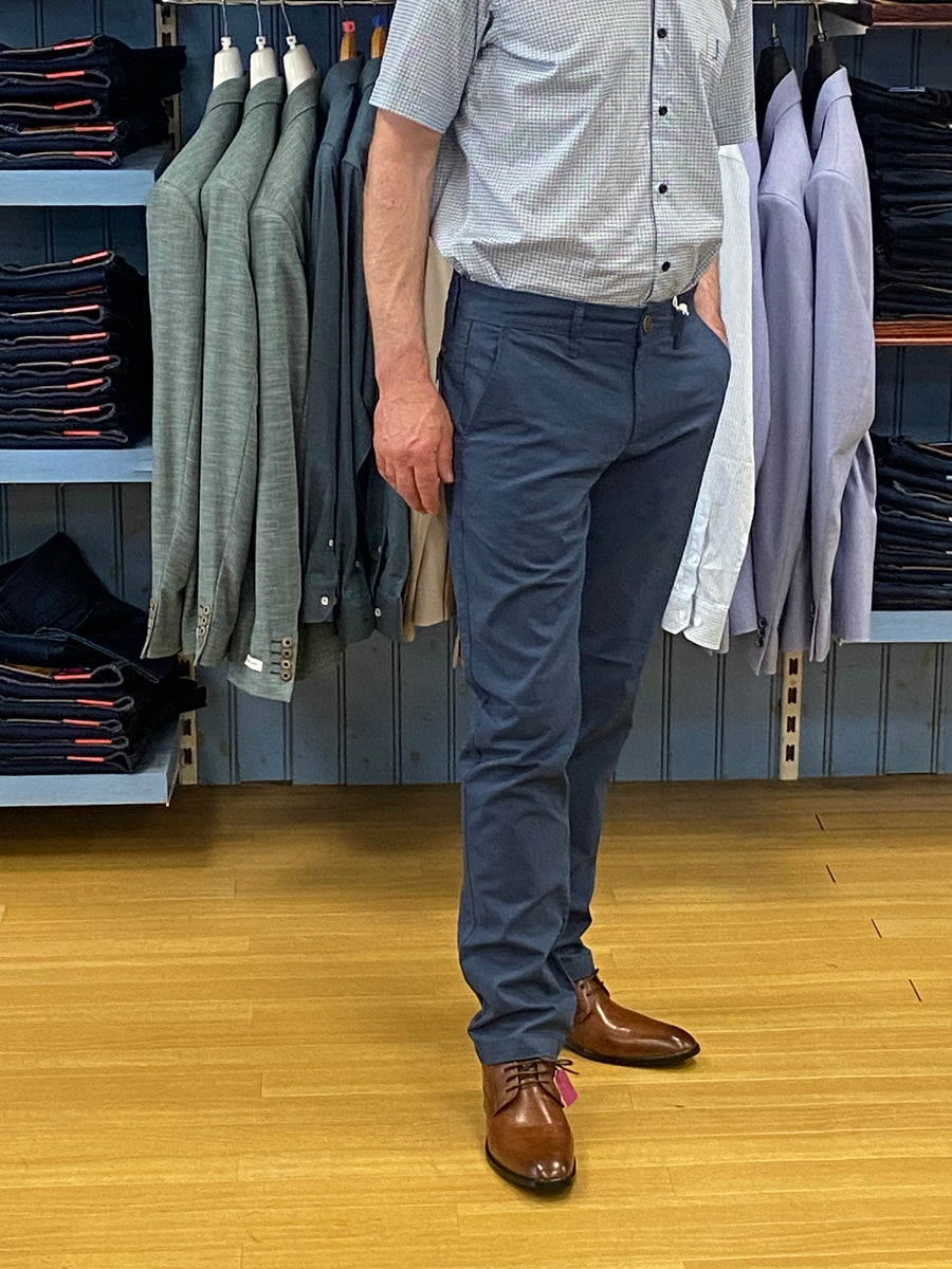 6th Sense Kansas Chino Print Blue Samba Insignia – Phillips Menswear